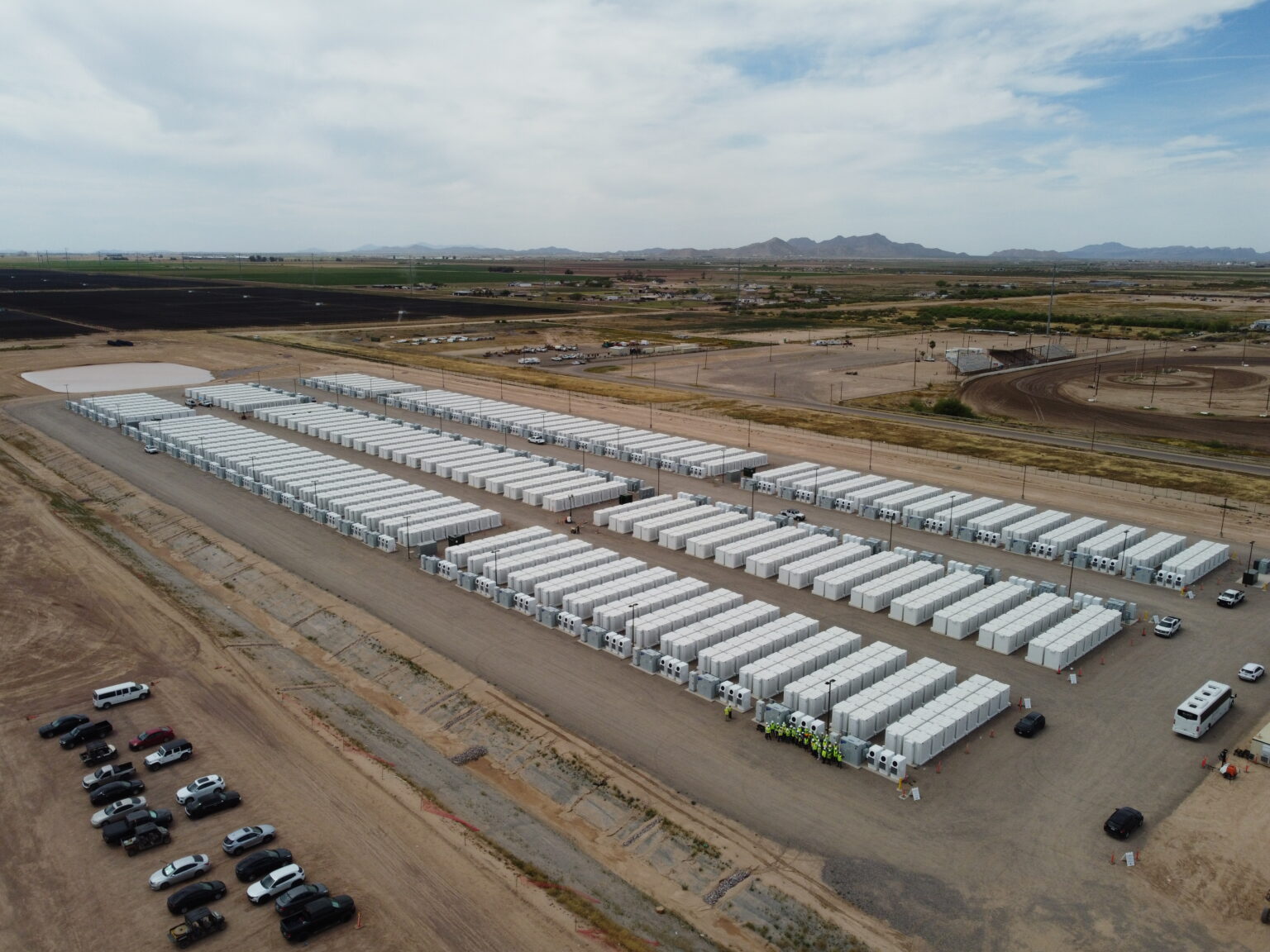 Safe, simple, scalable energy storage technology and systems | Fluence